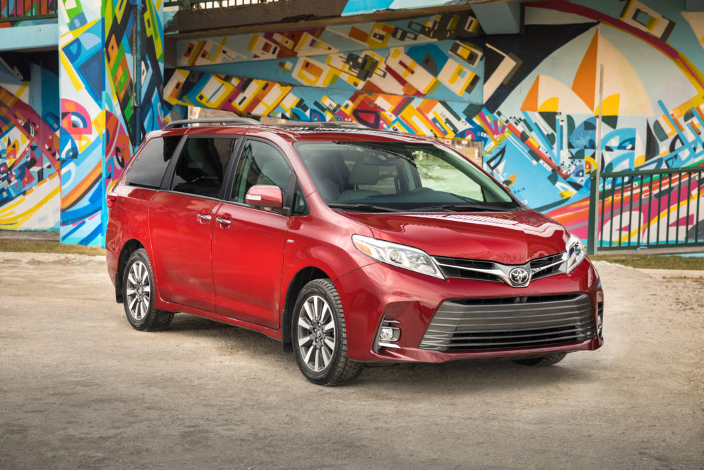 Test Drive: 2018 Toyota Sienna XLE AWD- vicariousmag.com