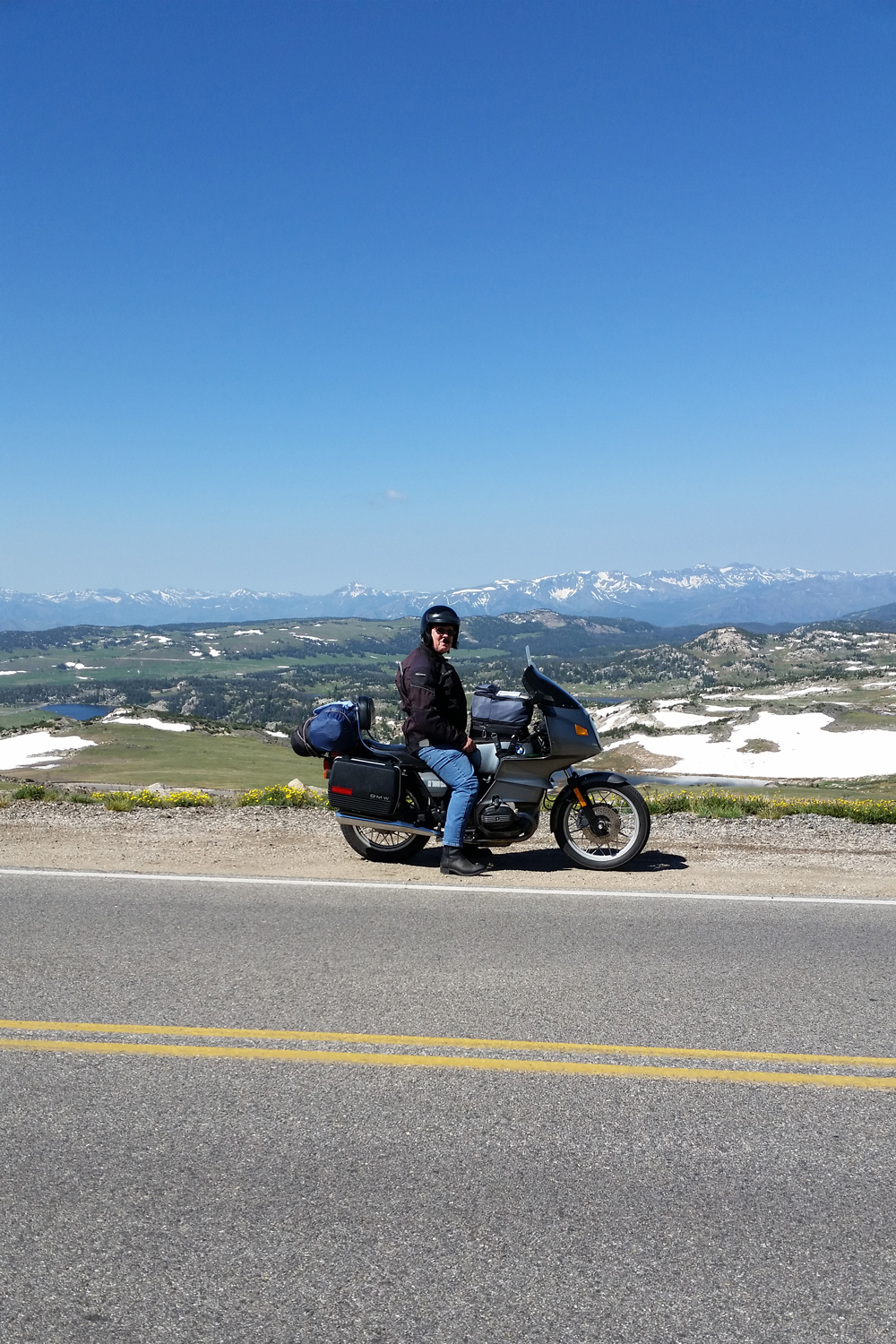 Riding The Beartooth Pass | Vicarious Magazine