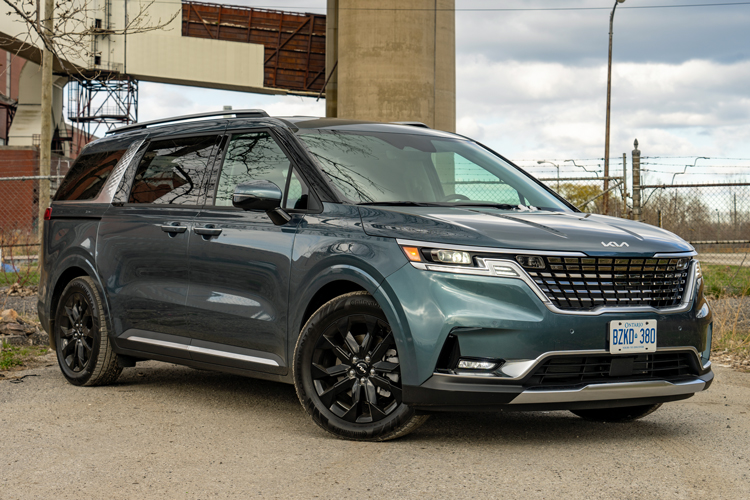 First Drive: 2022 Kia Carnival SX - Vicarious Magazine