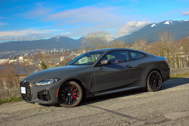 Road Test: 2021 BMW M440i - Vicarious Magazine