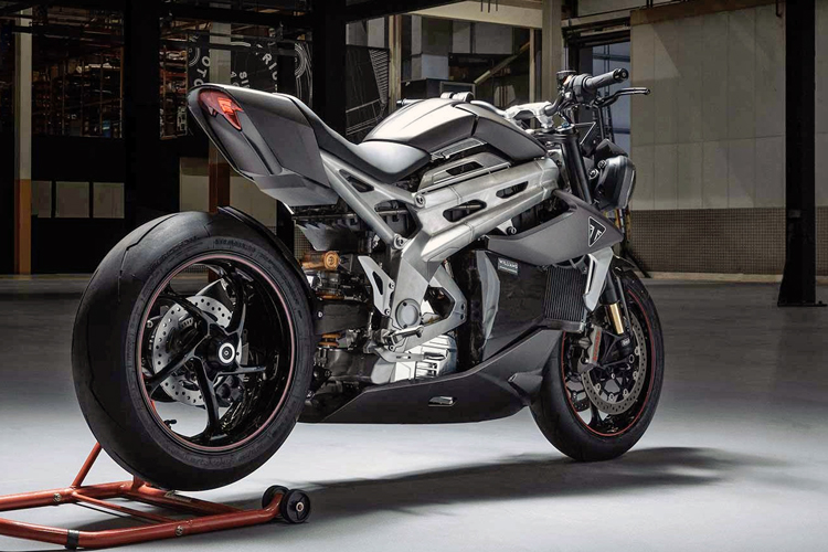 This Week In Moto: Volume 17 - Vicarious Magazine