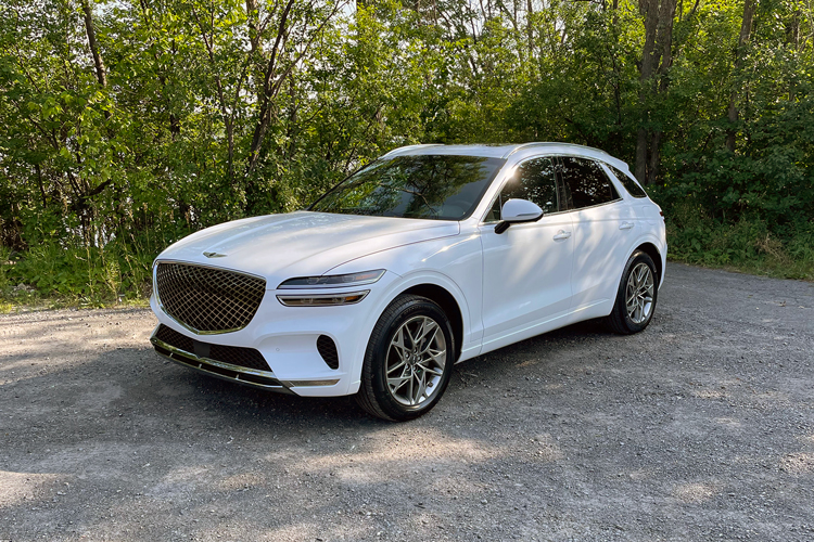 Road Test: 2022 GV70 2.5T ADVANCED Plus AWD - Vicarious Magazine