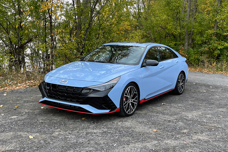 Road Test: 2022 Hyundai Elantra N - Vicarious Magazine