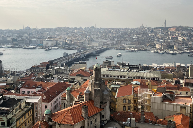 The Great, the Grand and the Grotesque: Welcome to Istanbul ...