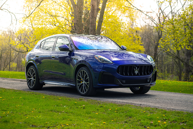 Featured SUV: 2023 Maserati Grecale Trofeo - Vicarious Magazine
